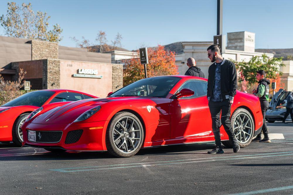 Corso Pilota - The Official Ferrari Driving School